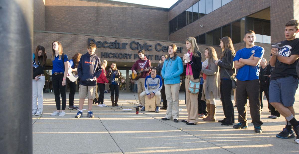 PHOTOS: Decatur Christian students celebrate with prayers for See You ...