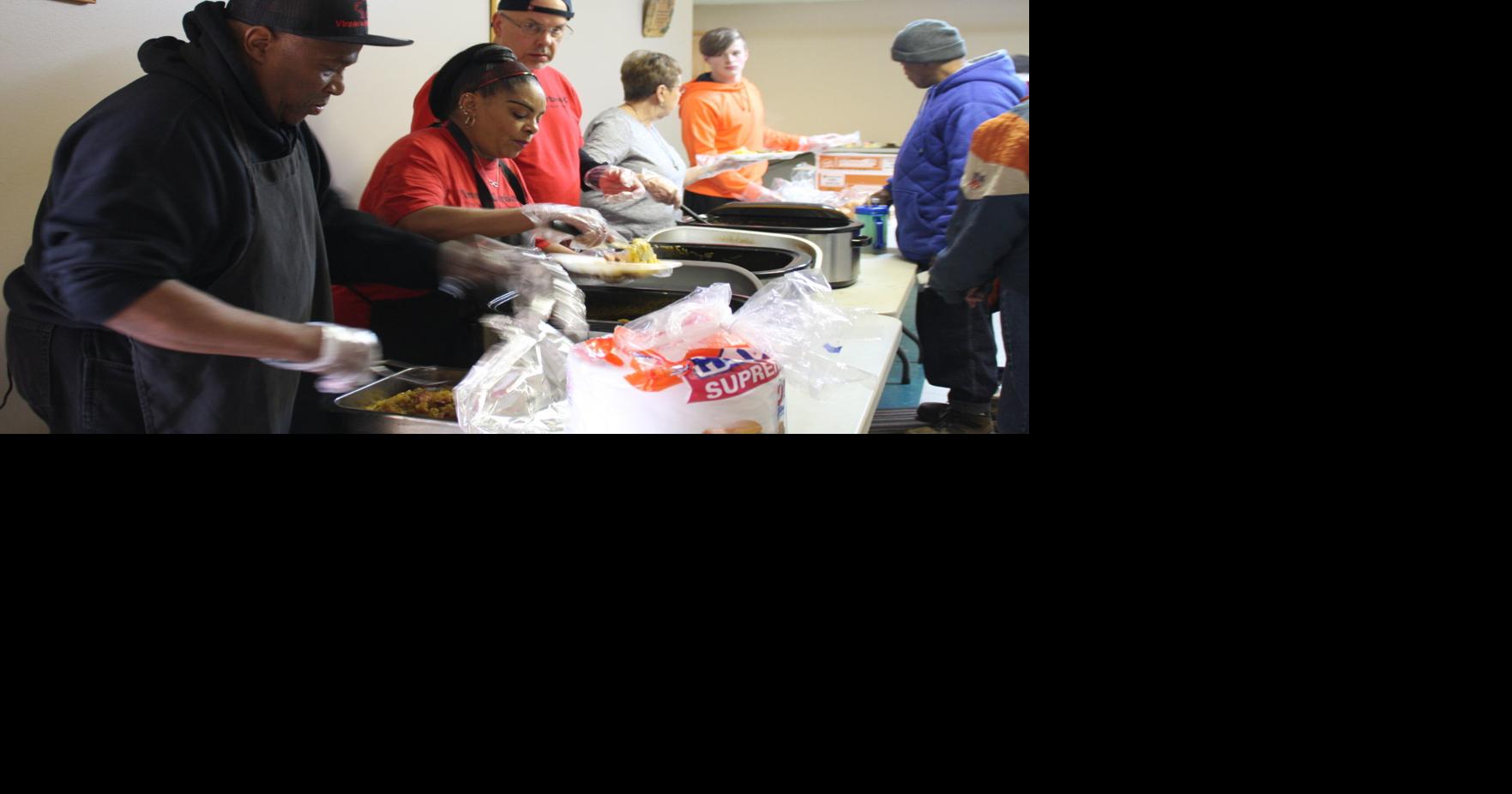 Vinnie's Barbee-Q hosting Thanksgiving dinner for the homeless