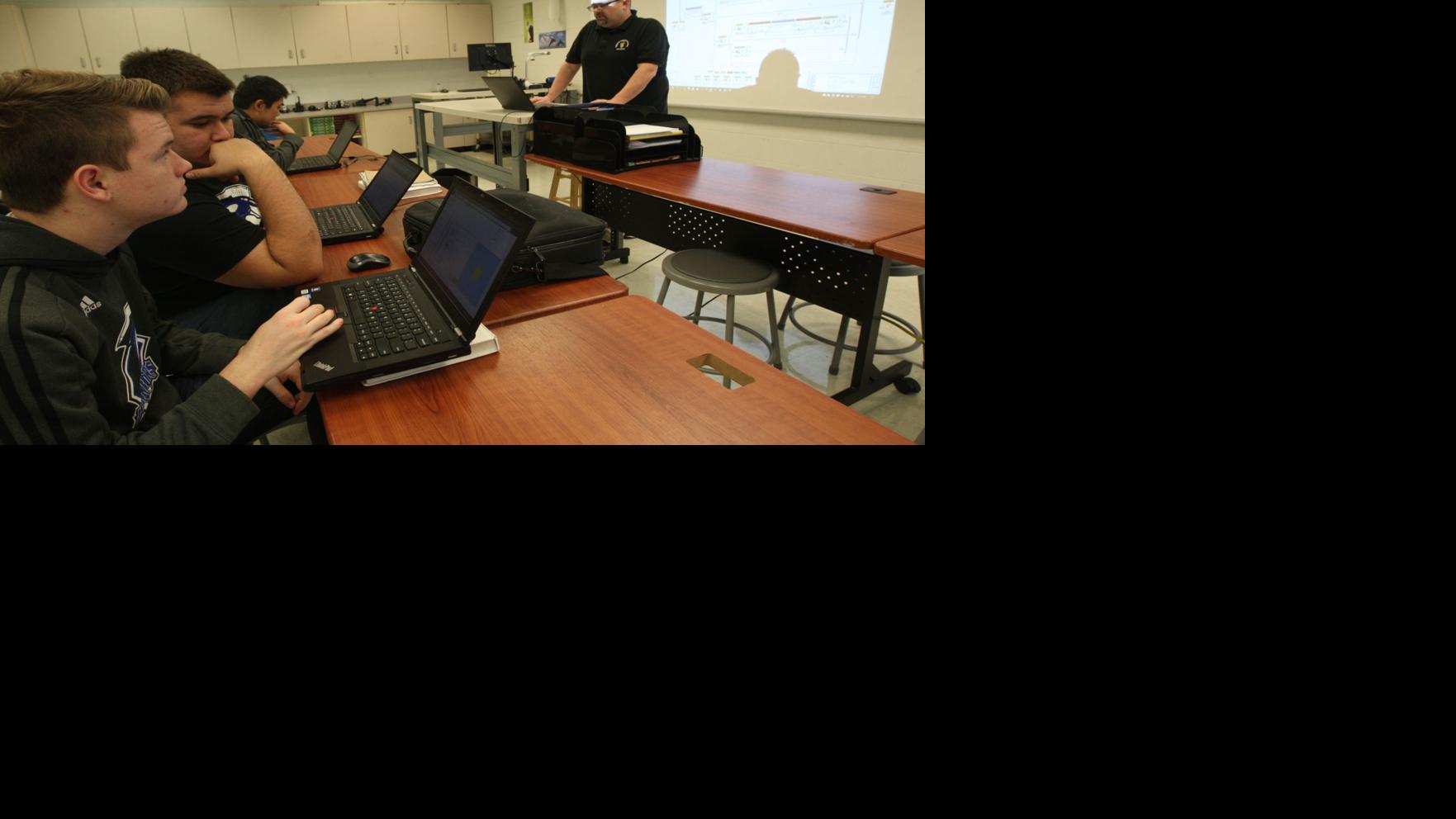 Decatur Christian School offers coding and robotics classes | Education ...