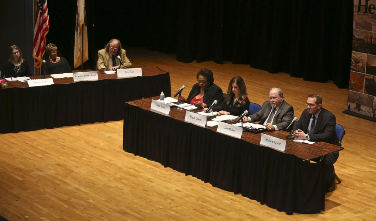 Discipline, finances focus of Decatur school board debate. Here's what ...