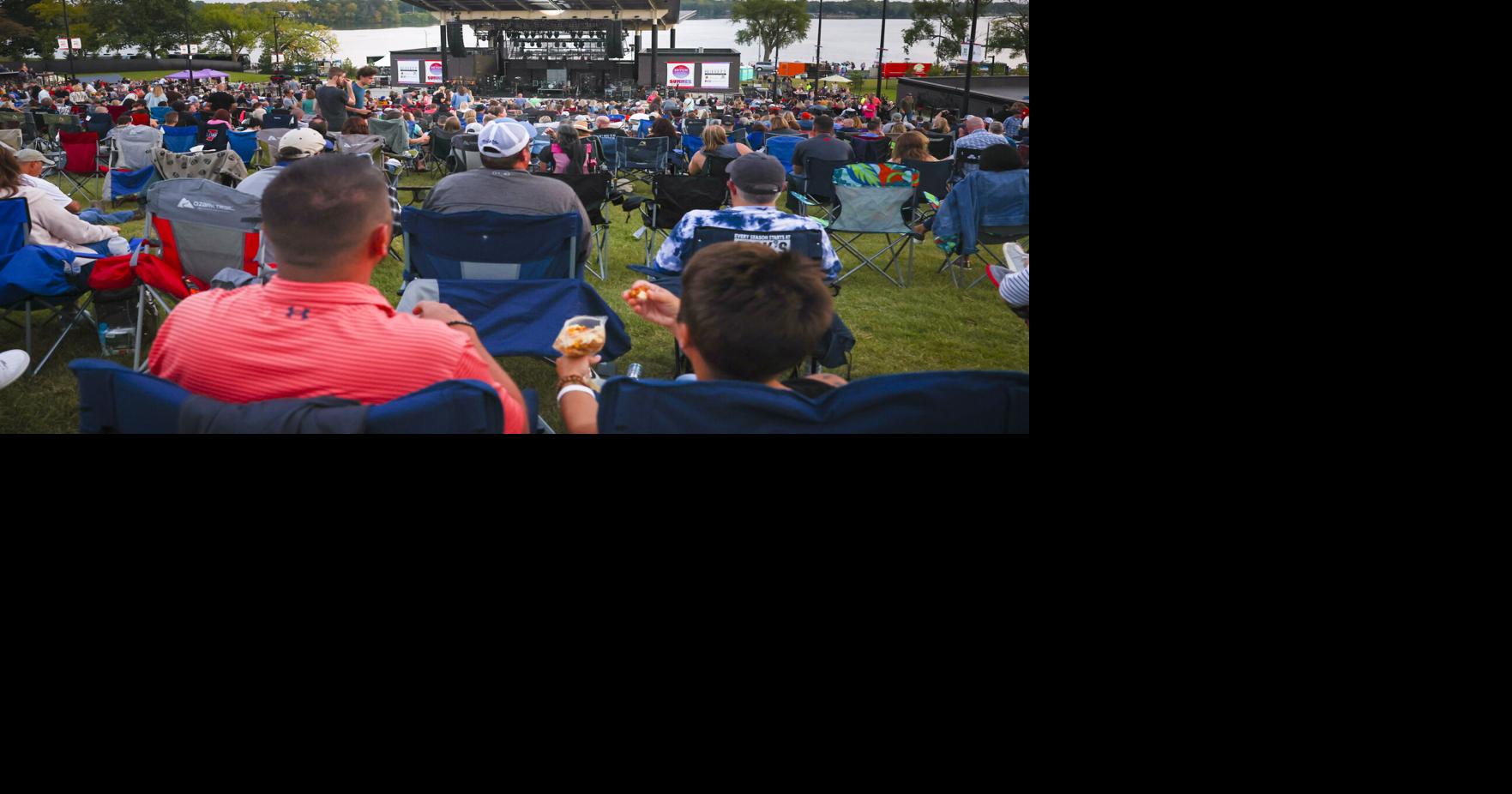 Devon Lakeshore Amphitheater Headliners
