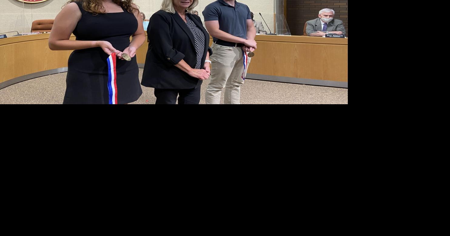 Decatur Lake Patrol officers recognized for rescuing man from Lake Decatur
