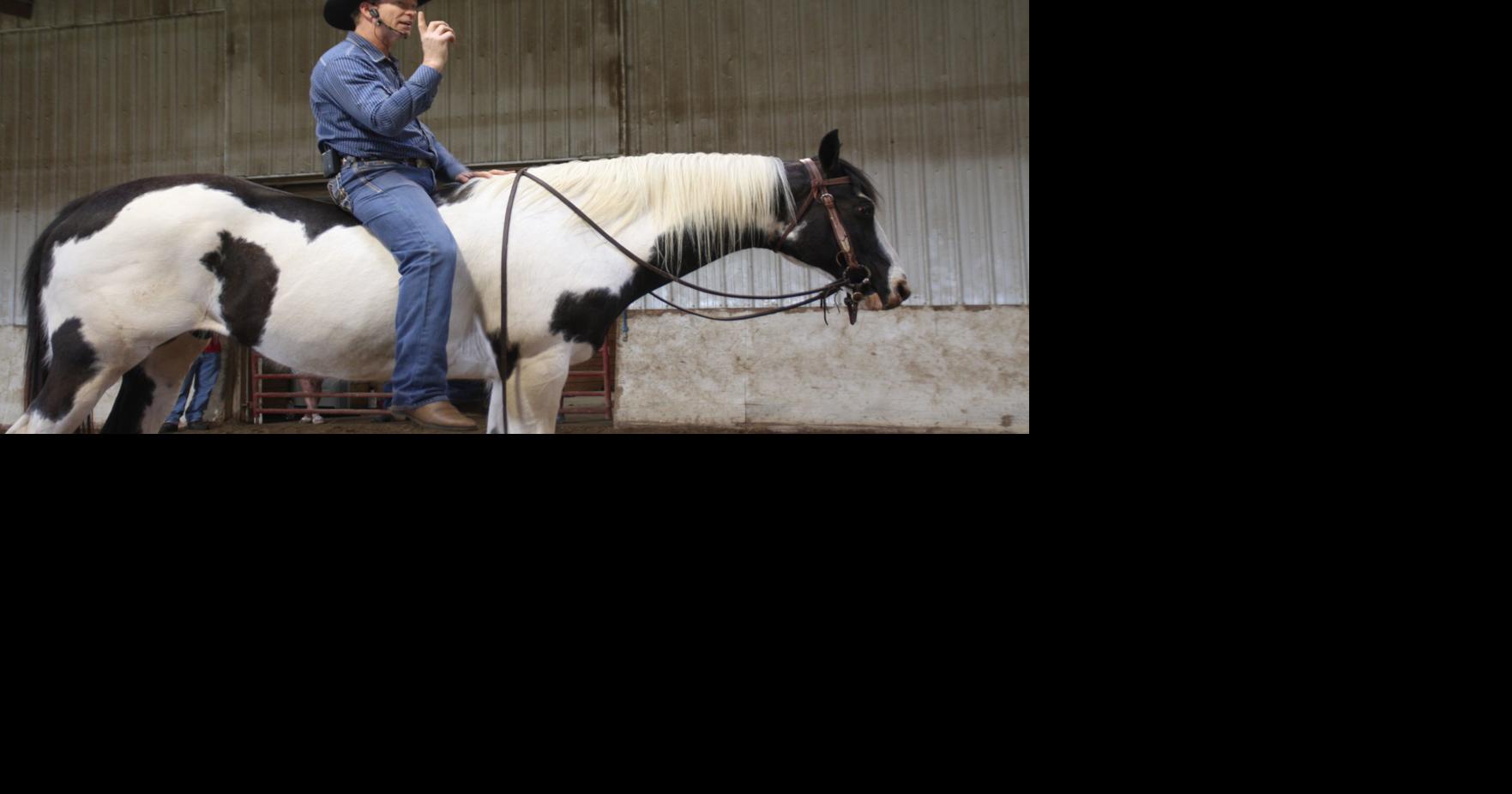 Gentle Decatur horse trainer rides out in search of souls
