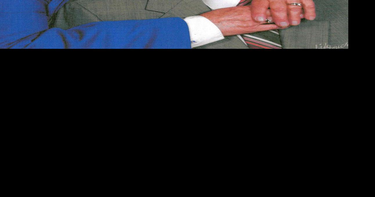 ANNIVERSARY: Mr. and Mrs. Richard H. Barnhart, 70th