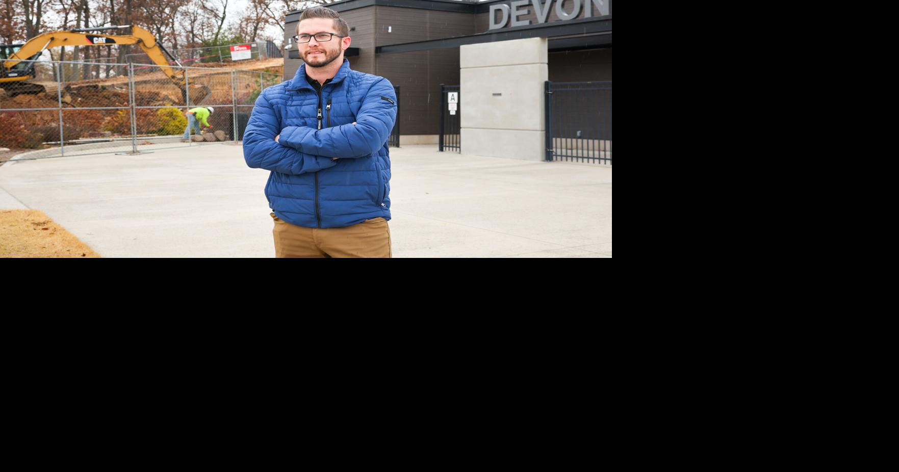 Dustin Bradshaw hired as the general manager at the Devon