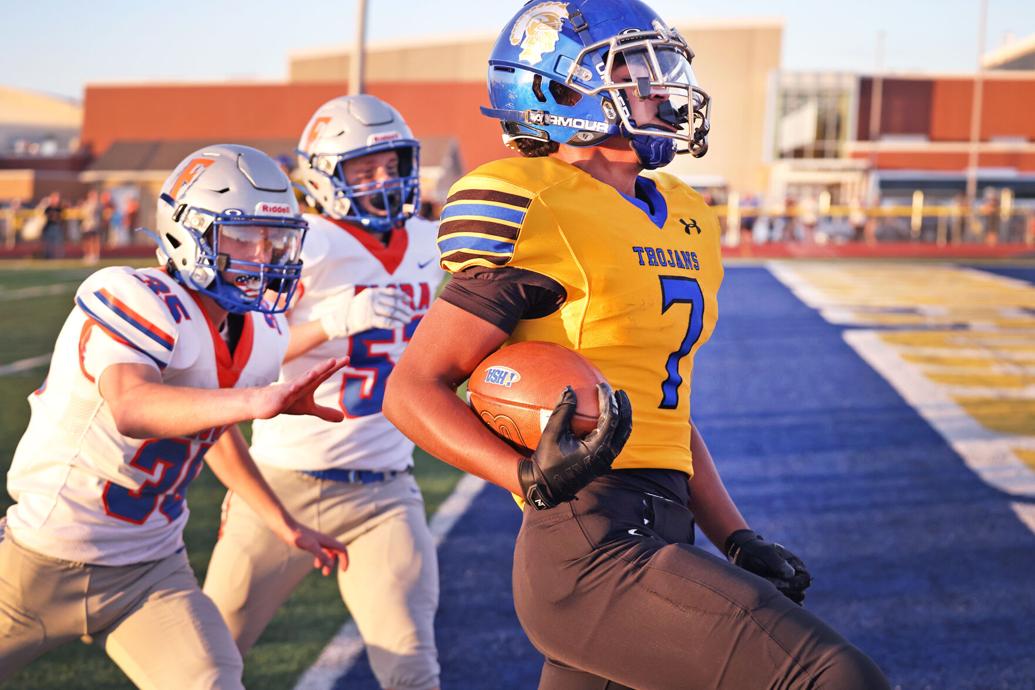 Maroa-Forsyth football advances to fourth straight semifinal