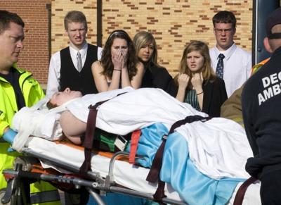 Mock prom night crash opens eyes of Shelbyville students