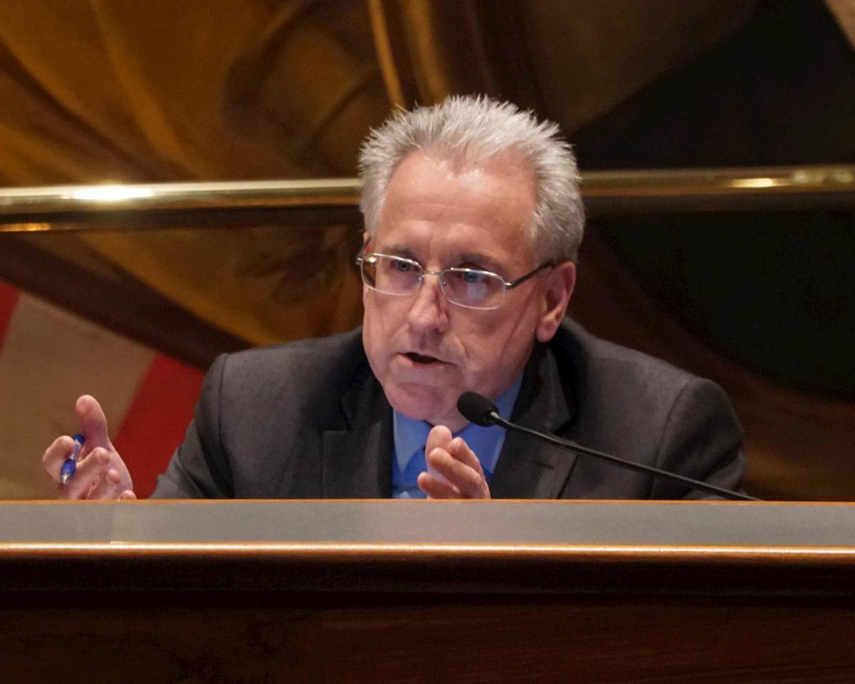 Mulroe leaving Illinois Senate, but not public service