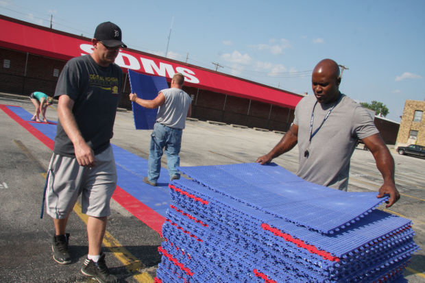 Macker makes its return to Decatur