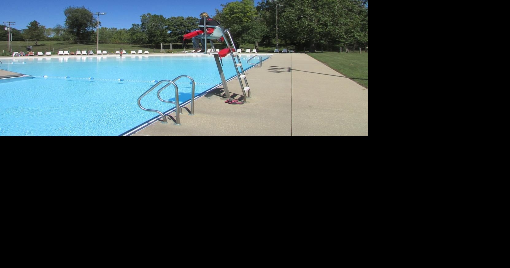 Cool temps keep people away from Fairview Aquatic Center's last weekend ...