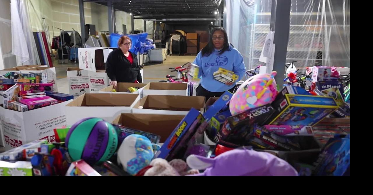 Volunteers prepare Toys for Tots distribution