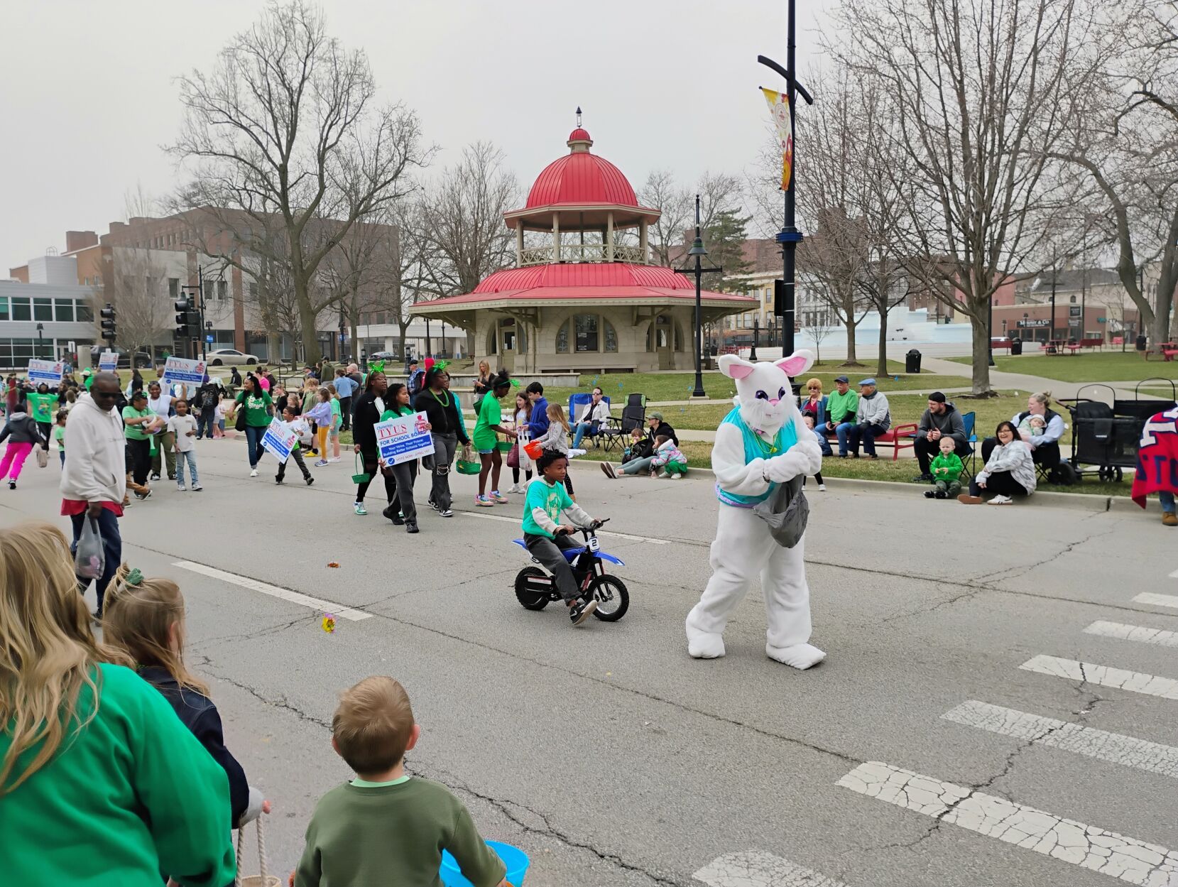 Decatur St. Patrick's Day parade brings out the crowds