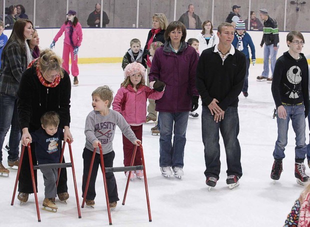 Decatur Civic Center rink draws ice skaters of all abilities