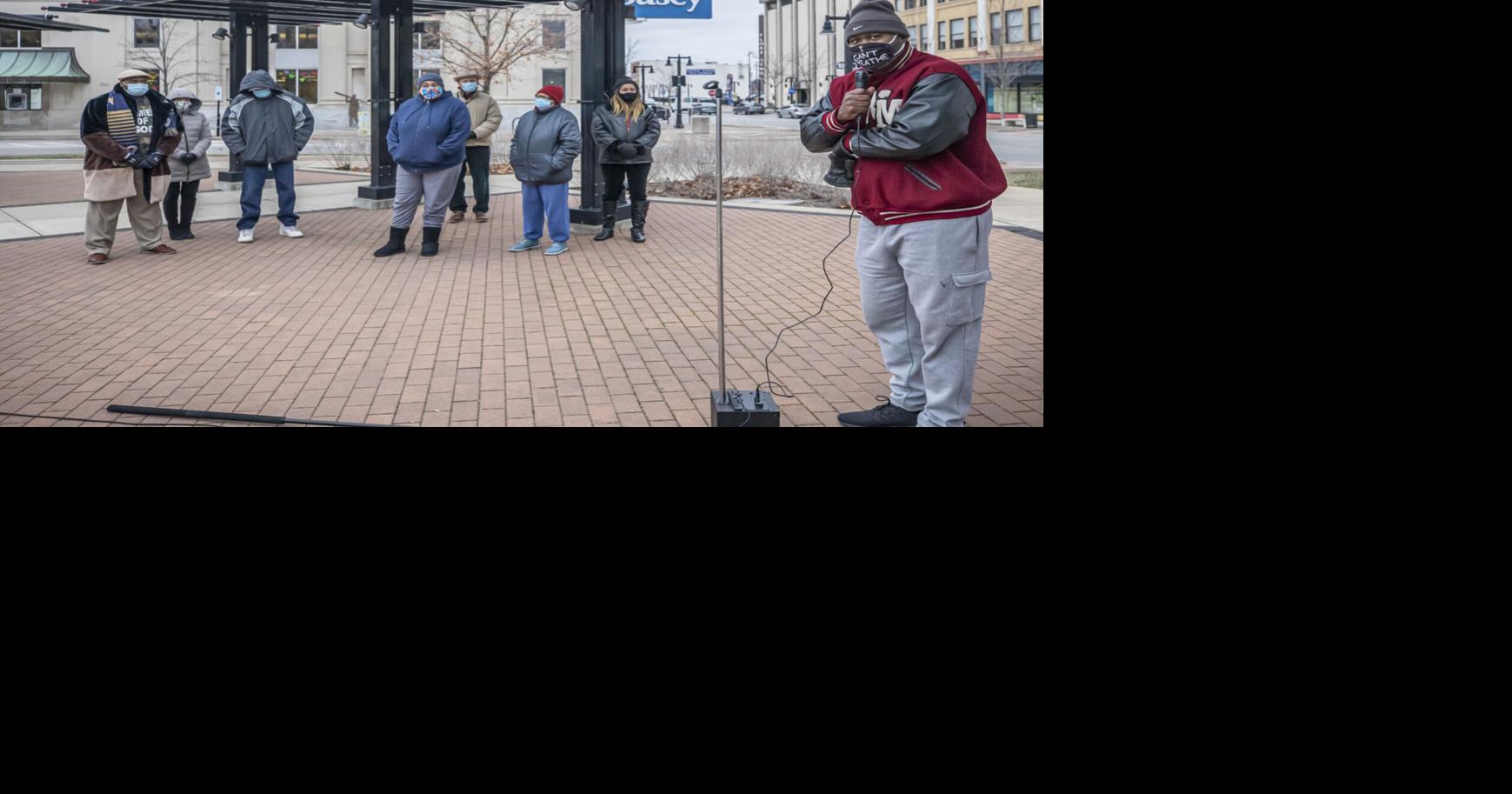 Community members come together to pray for end to gun violence in Decatur