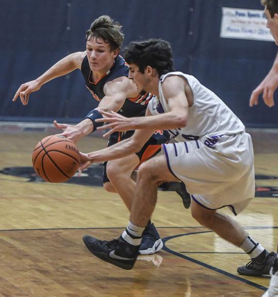 Extra Points: The best images from the 2016 boys basketball season