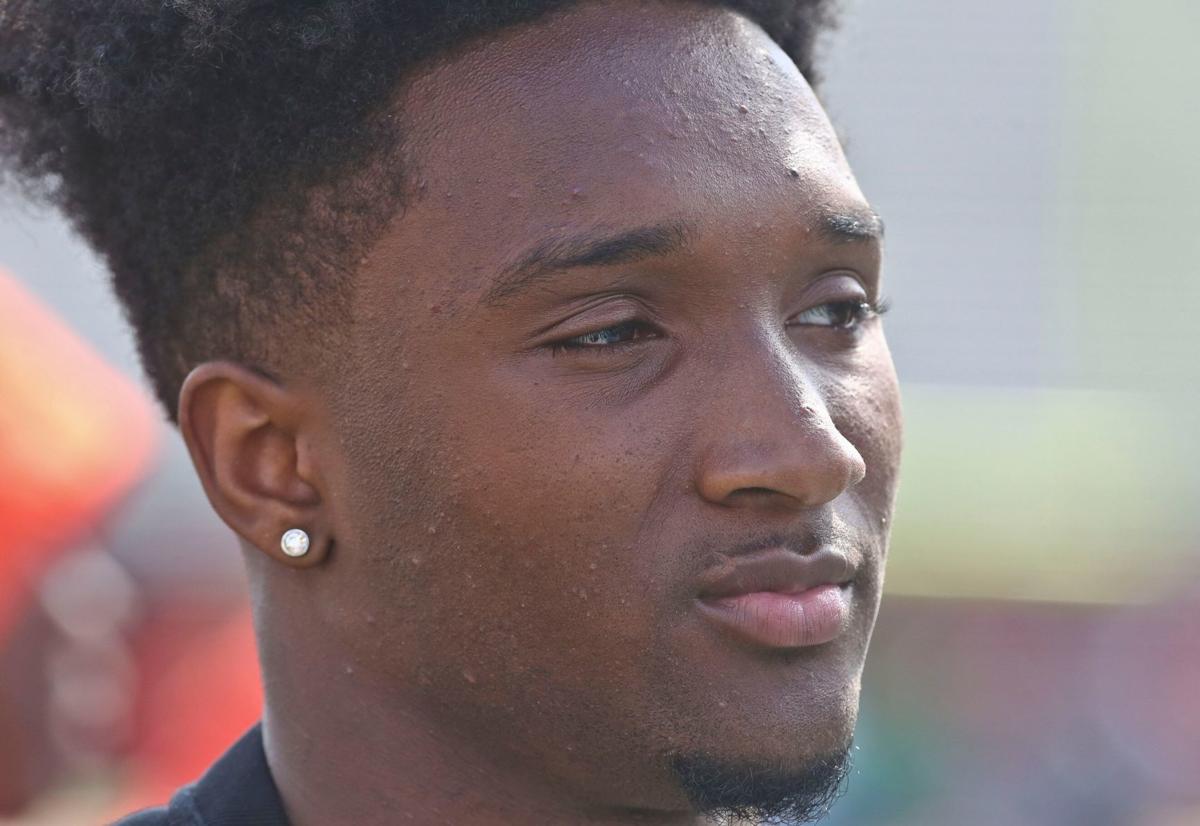 Illini quarterback signee Isaiah Williams has always been proving ...