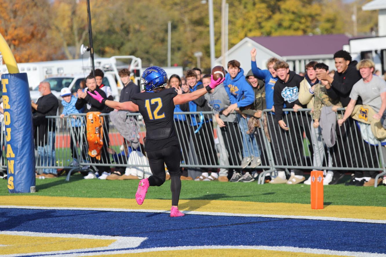 Photos: Maroa-Forsyth advances to quarterfinals with a second-round win