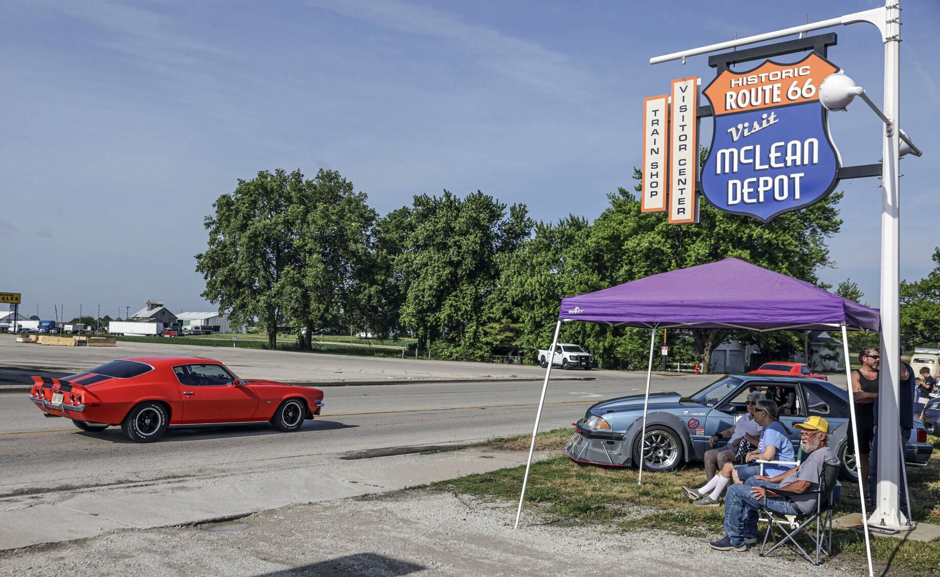 Photos: Hot Rod Power Tour visits the Village of McLean