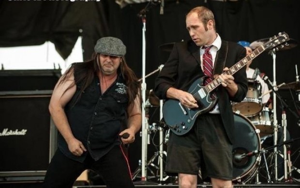 Hells Bells takes pride in establishing mirror image of AC/DC