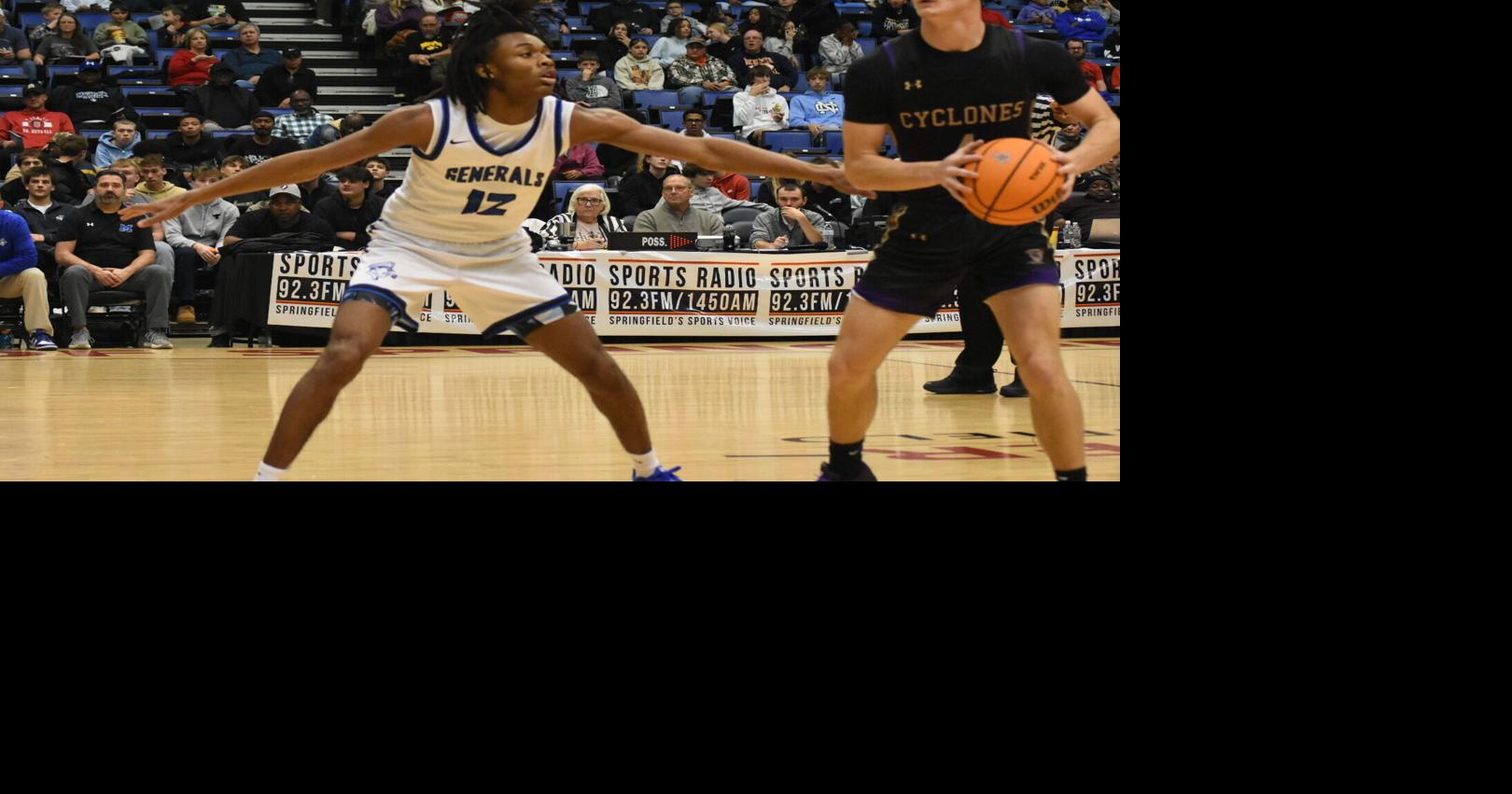 Meet Kendall Howell, the glue to MacArthur basketball