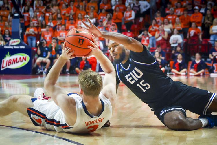 Southern Illinois transfer Marcus Domask stepping up