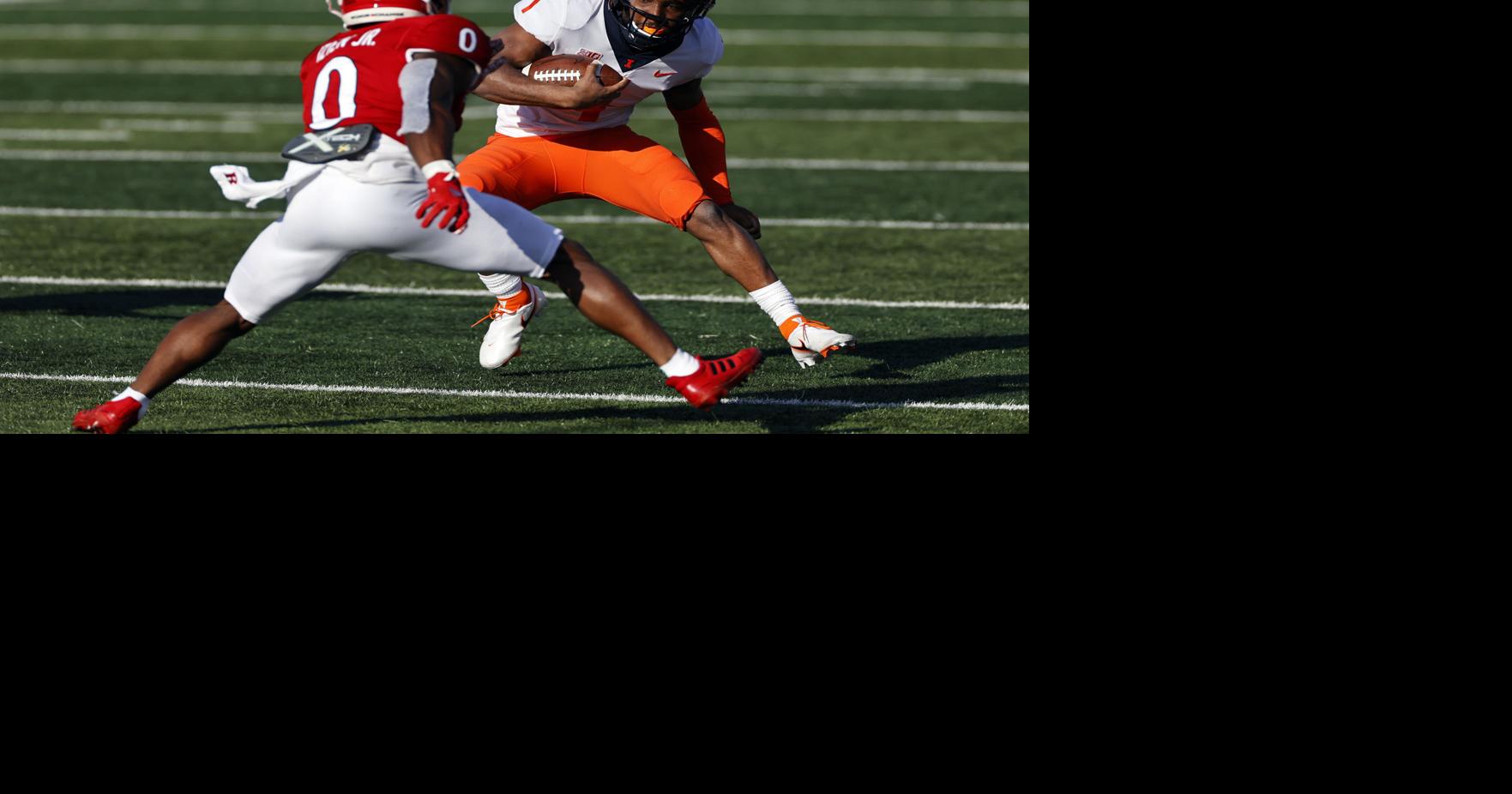 'He put the team on his back,' Illinois quarterback Isaiah Williams ...