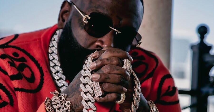 Rapper Rick Ross to replace Lil' Kim on Devon lineup