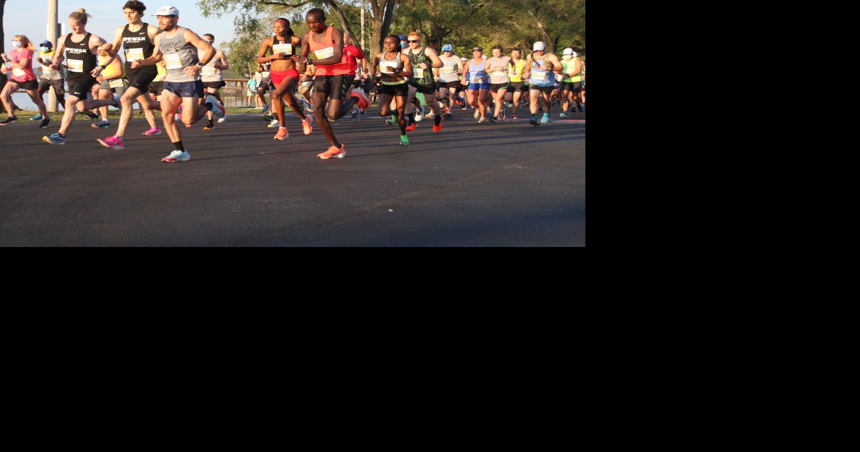 Runners race 32nd annual Decatur Shoreline Classic