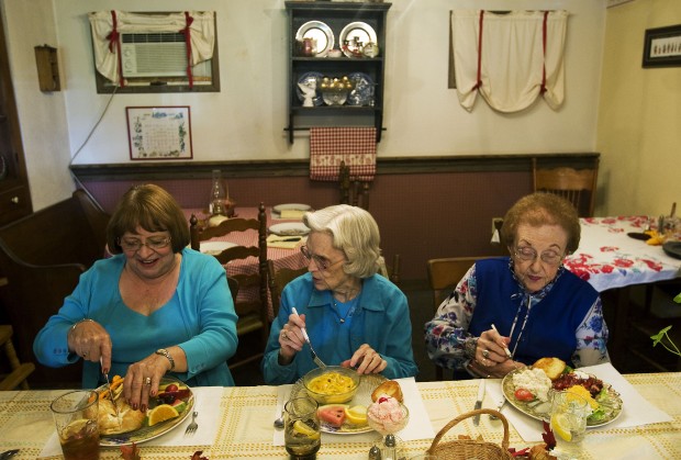 Raspberry Room cozy place for great food