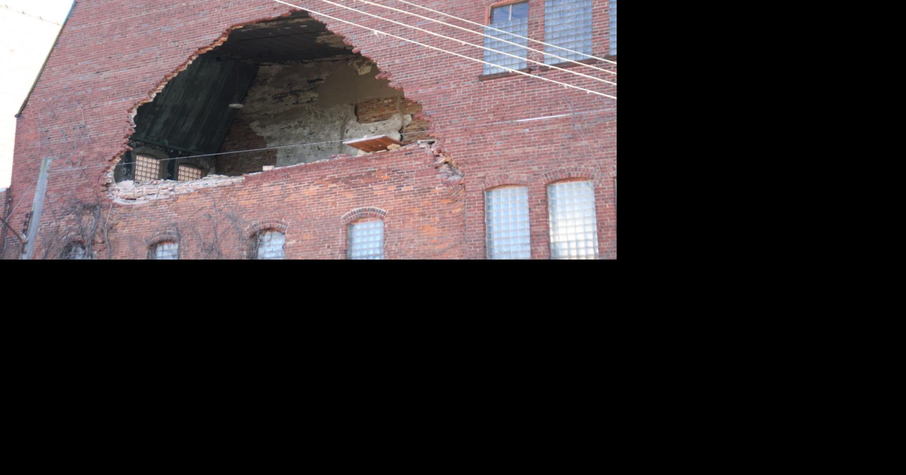 Portion of building collapses in Decatur, officials urge caution