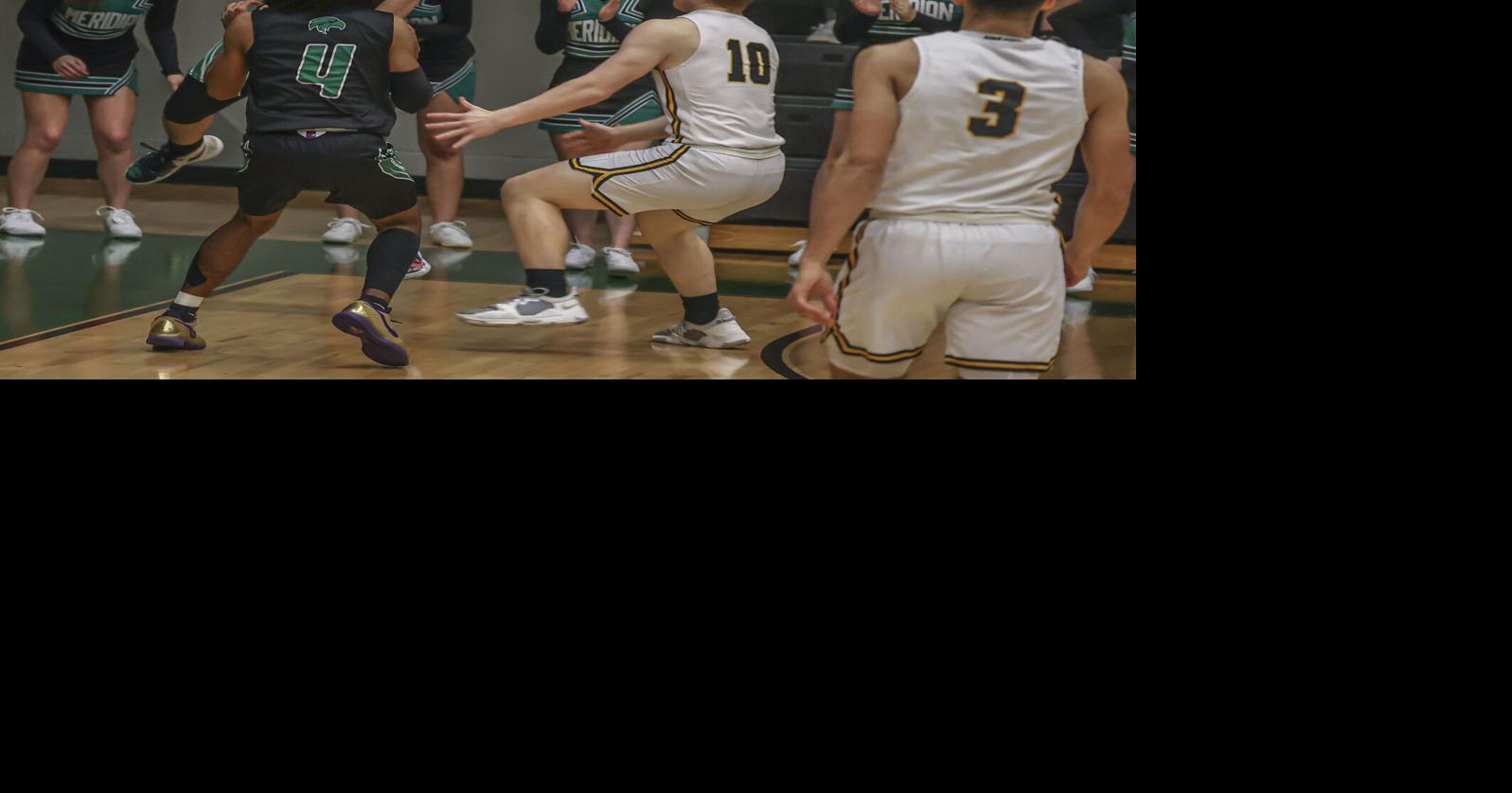 PHOTOS: Tuscola wins its first Central Illinois Conference Boys ...