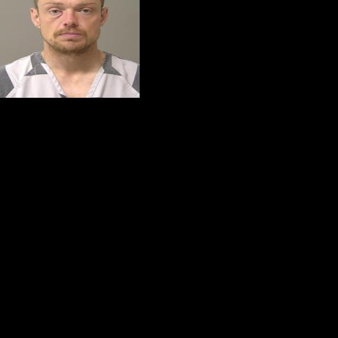 Inmate bails out with other prisoners' stuff, police report