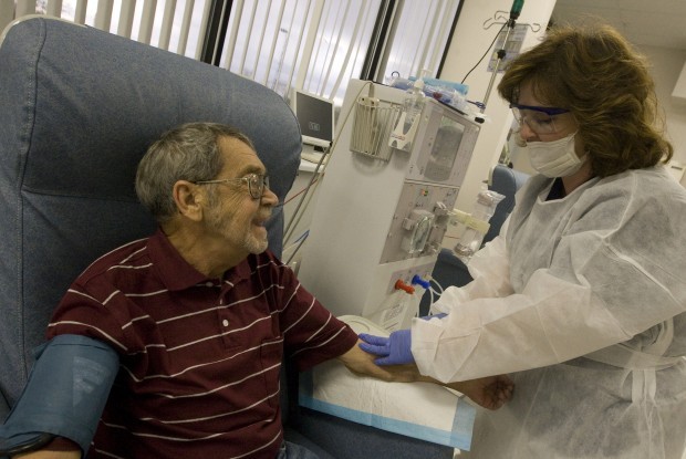 Fresenius dialysis clinic showcases range of treatments during open house