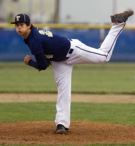 Teutopolis' Wenthe shuts down Mount Zion