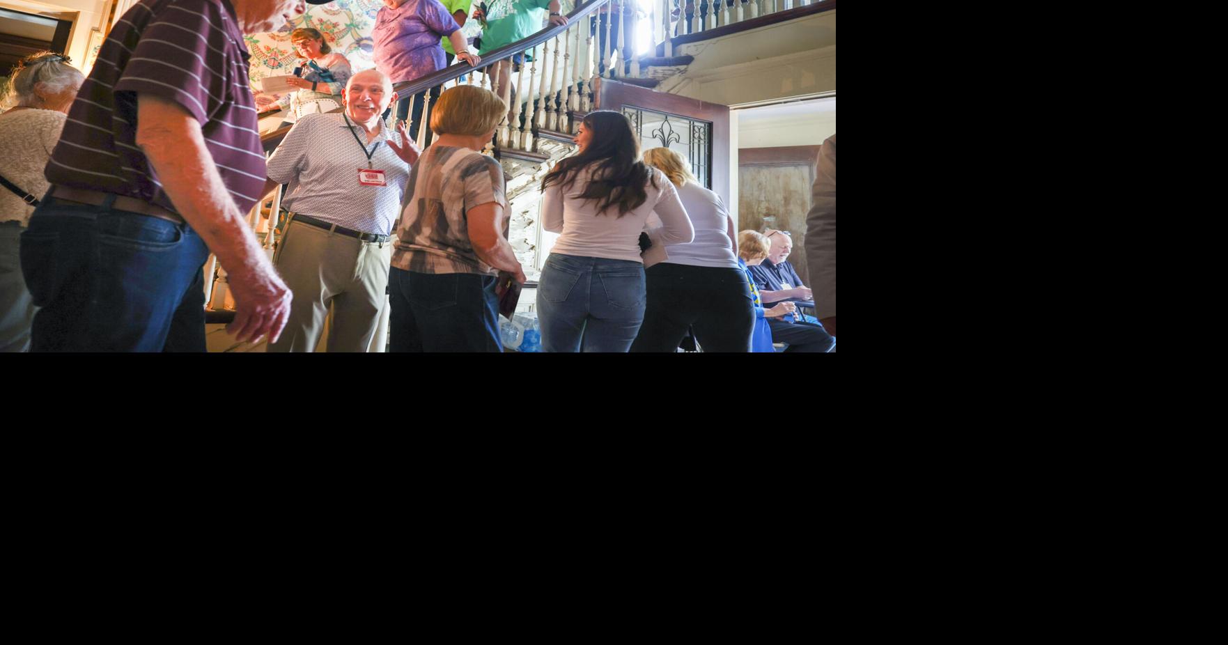 Powers Mansion proves to be a powerful draw for the curious