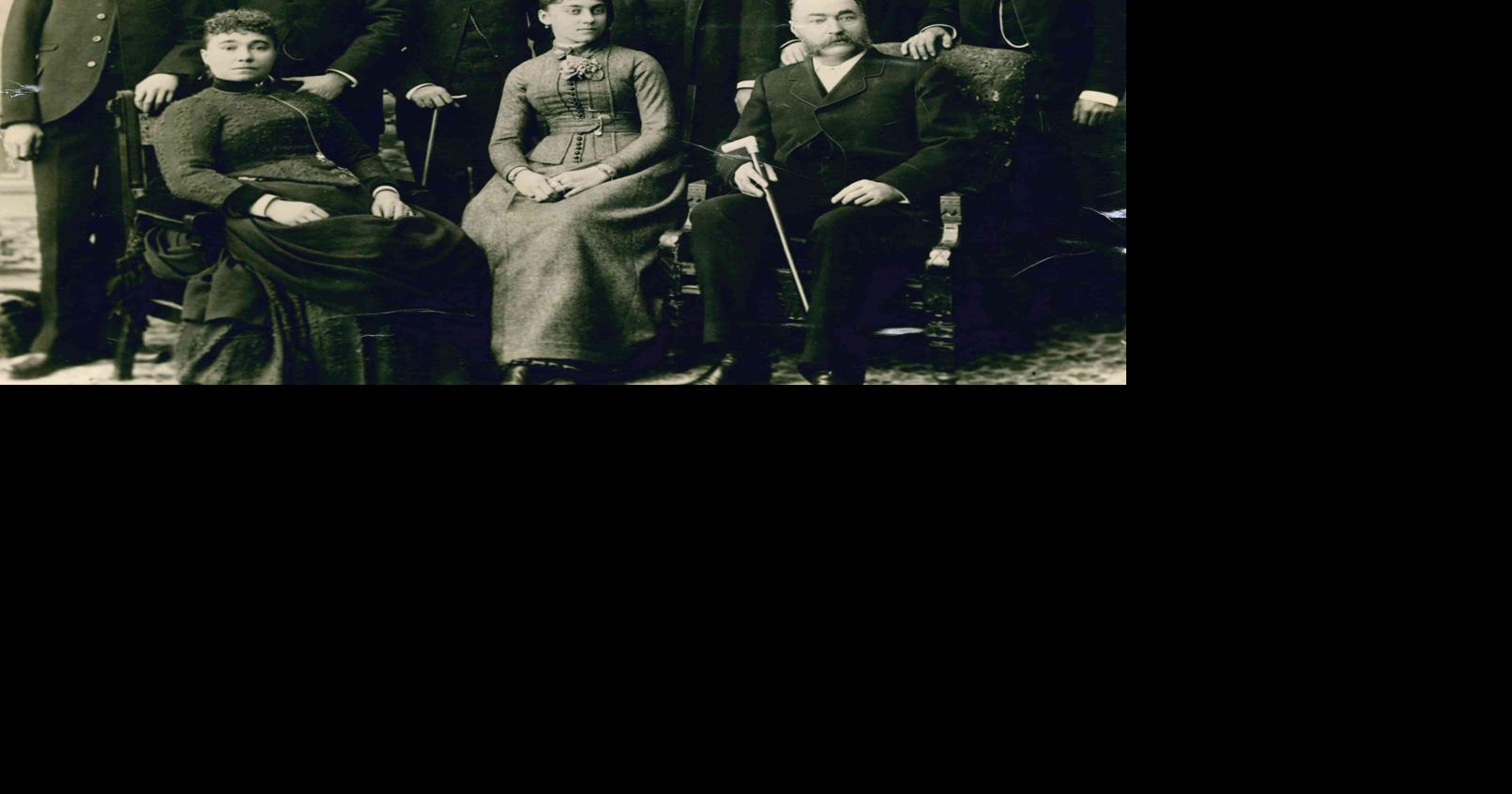 23 iconic photos of Decatur's famous historical figures