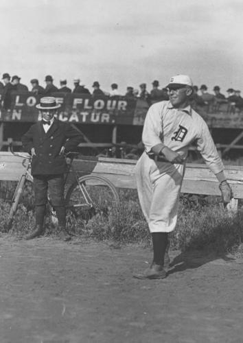 For Decatur, the Commodores were major for a minor league team