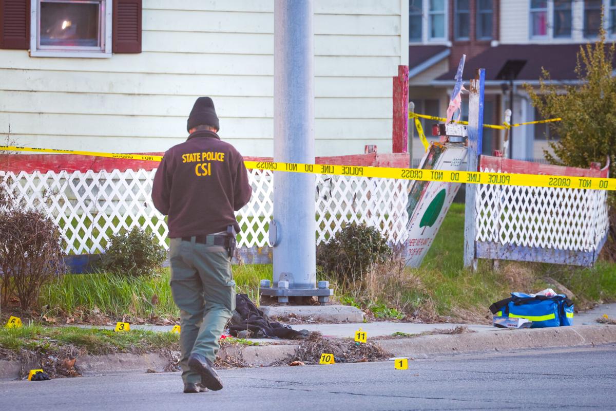 Decatur armed robbery suspect killed in police shooting