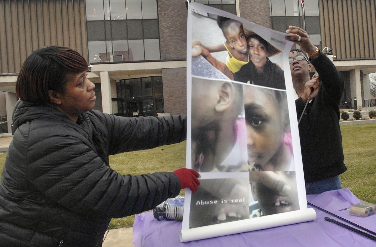 Rountree pleads not guilty in death of daughter, 8; girlfriend ...