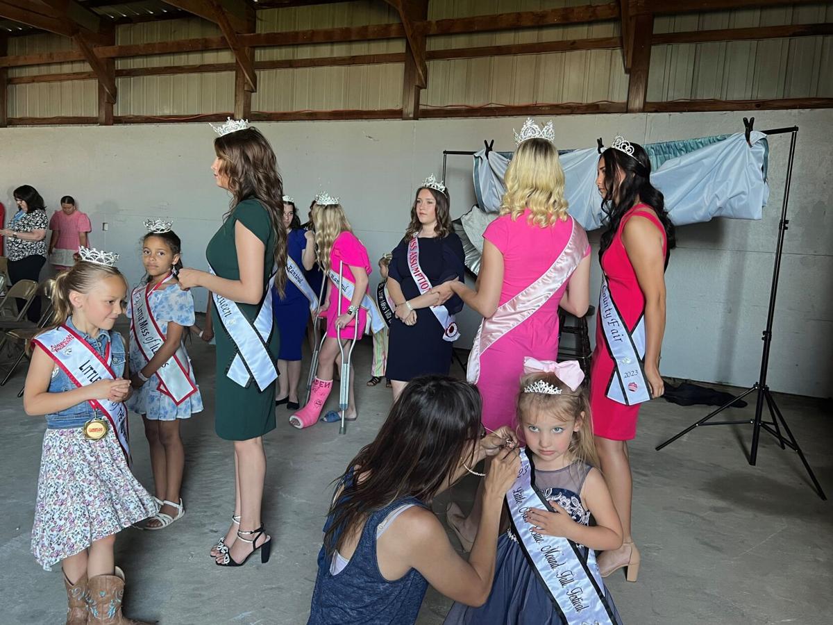 Macon County Fair crowns its 2024 queen