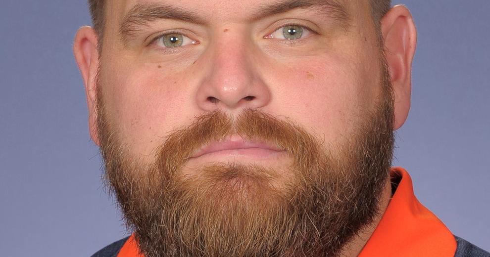 Offensive line coach Luke Butkus leaving Illinois for Green Bay