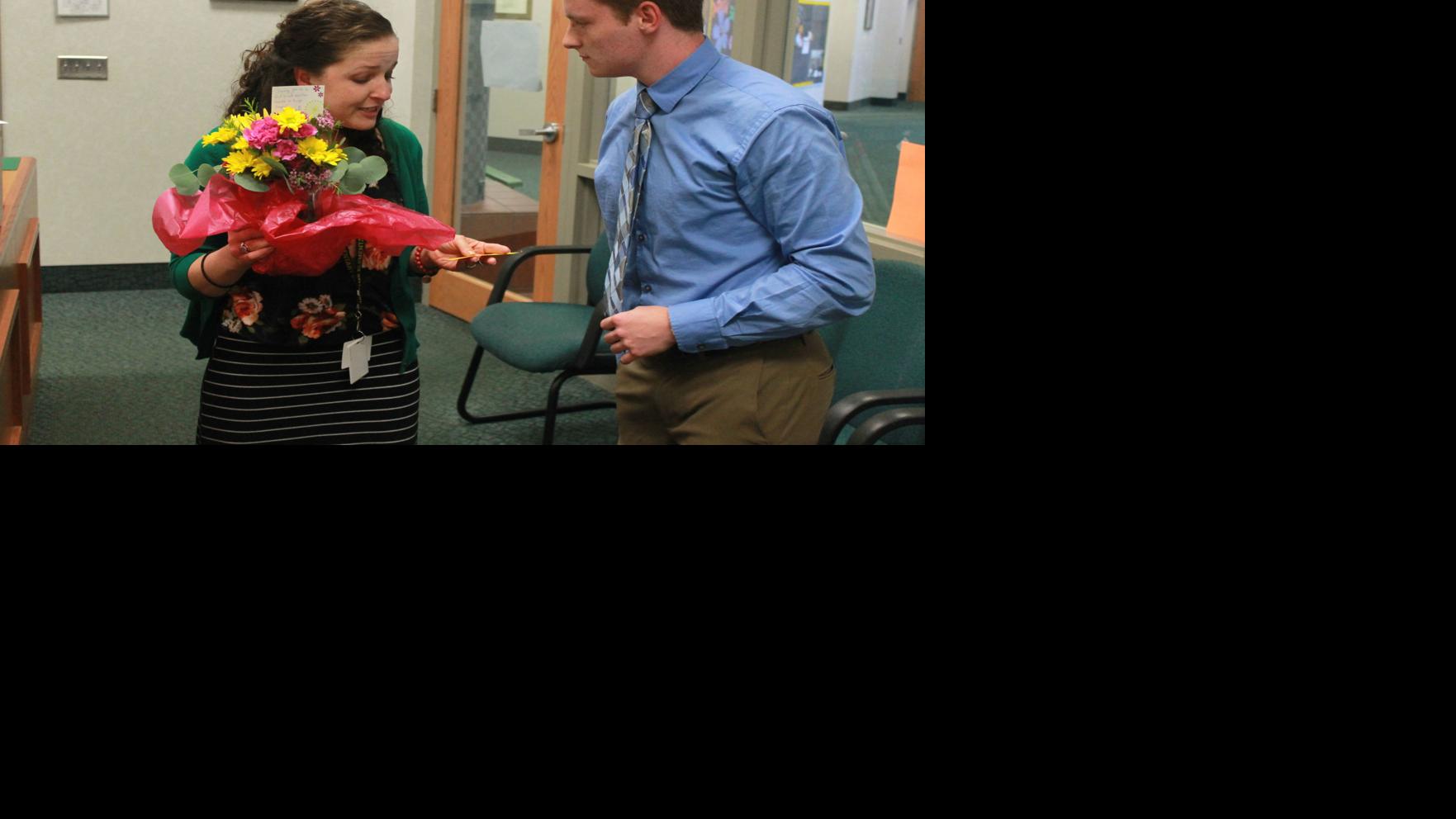 Mattoon student invites 1st-grade teacher to graduation | Education ...