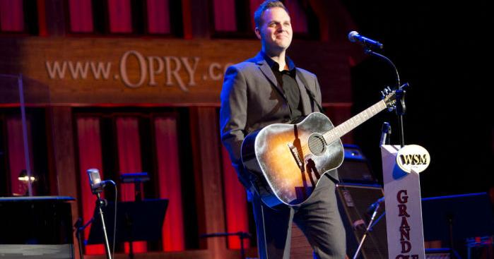 Matthew West, other Millikin alums, to perform Saturday at Civic Center