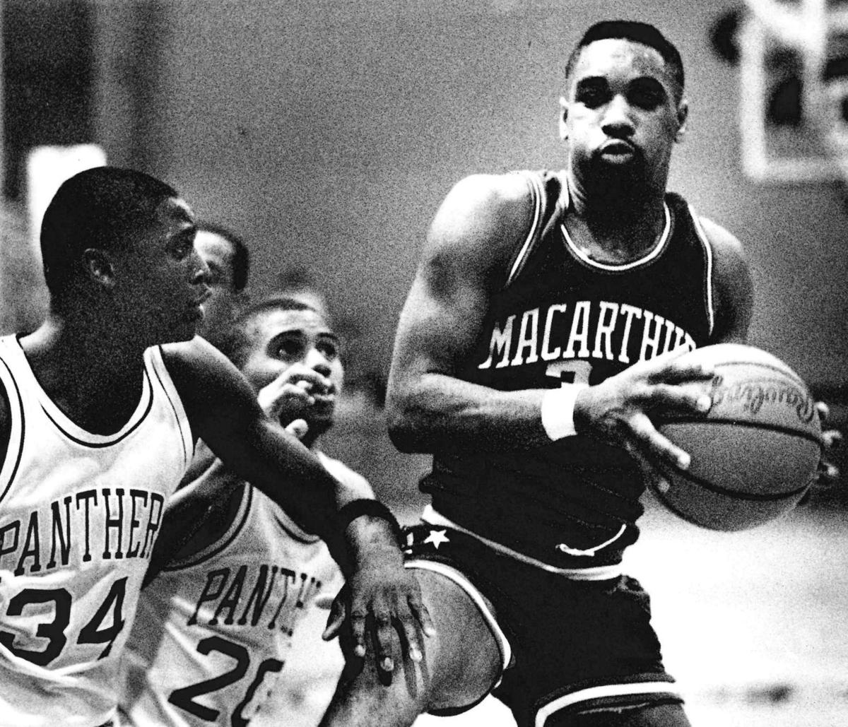 FROM THE ARCHIVES: MacArthur-Eisenhower basketball through the years 🏀