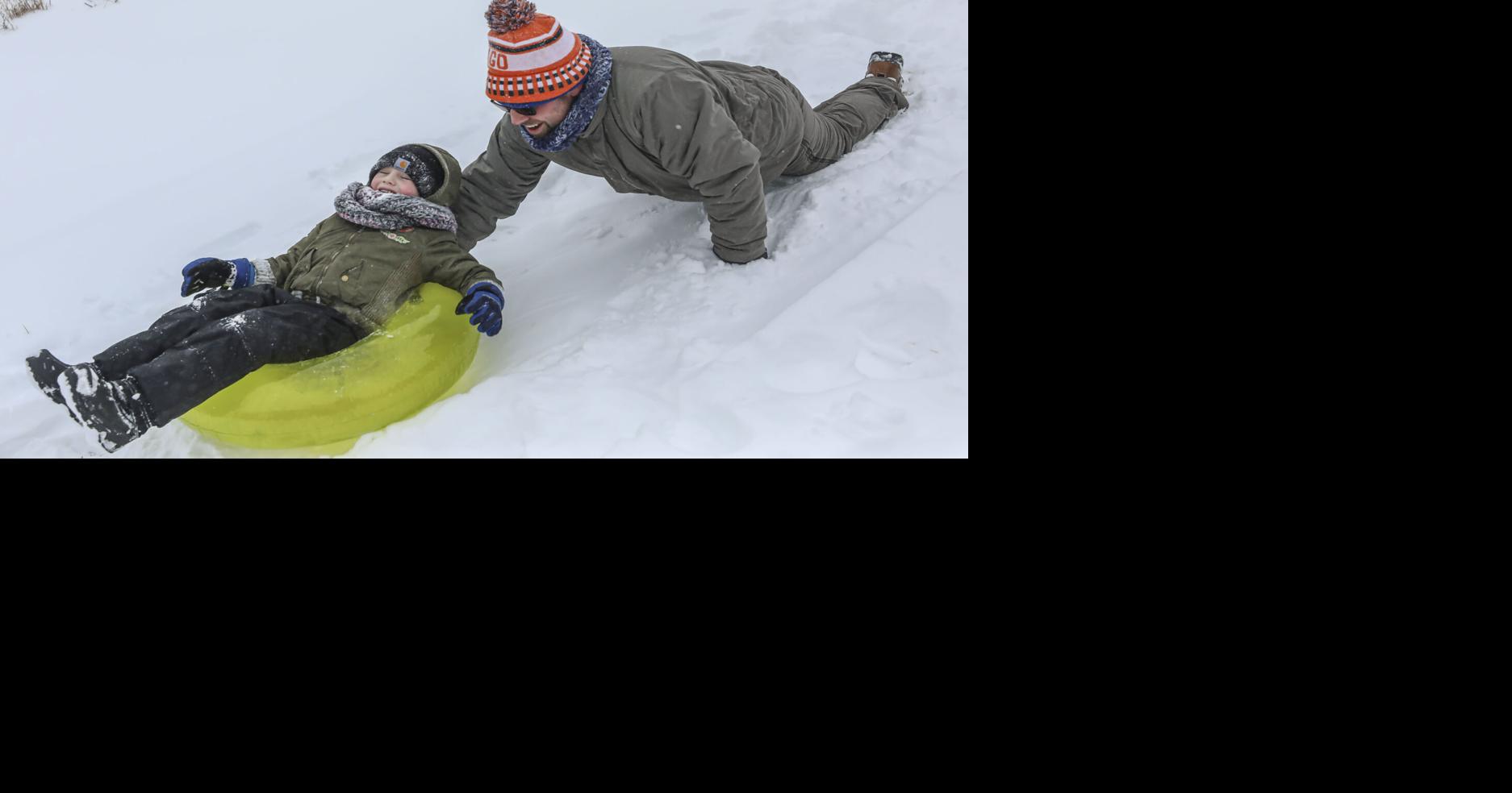 Snow provides a mix of work, play across Decatur