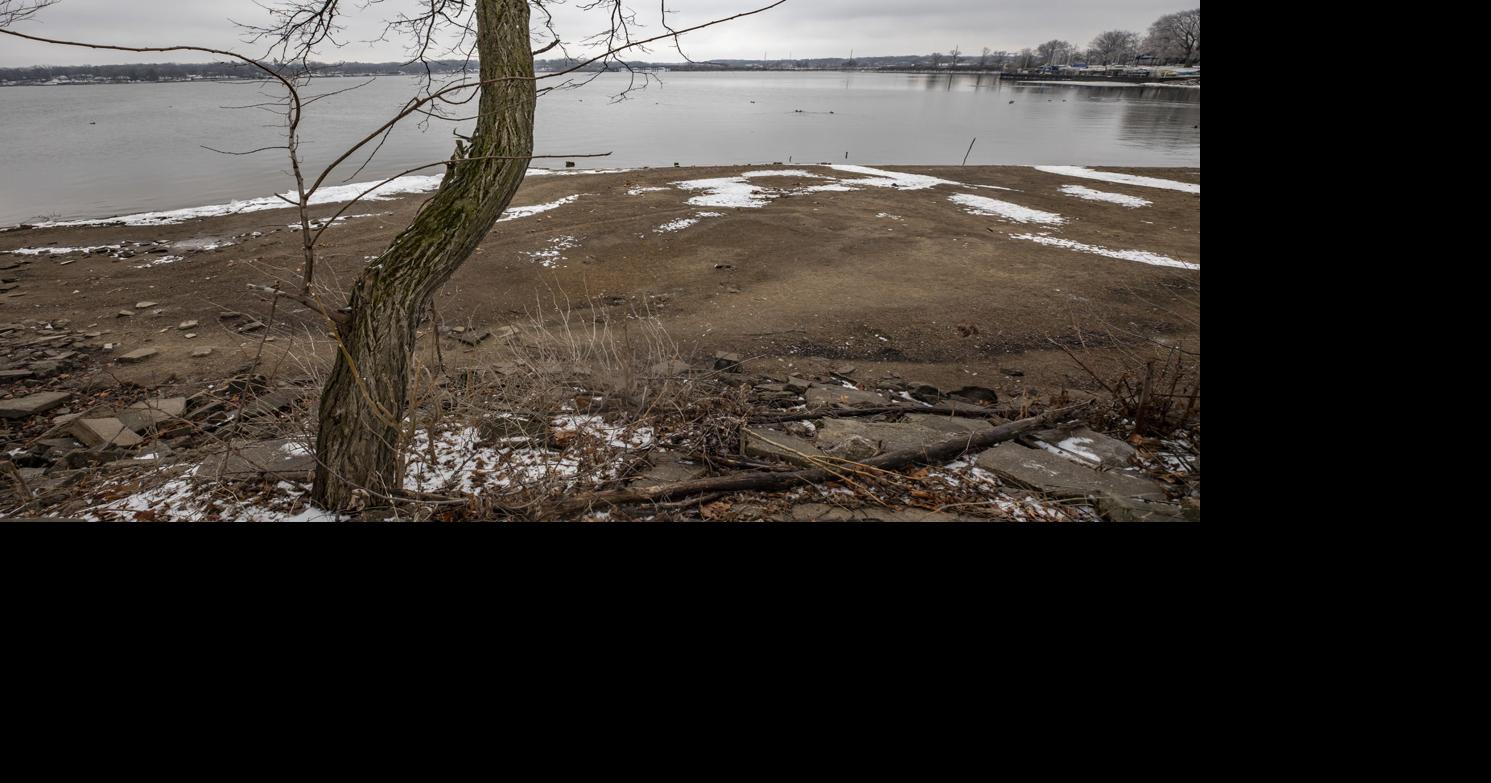 Lake Decatur level ‘stabilized,’ city still asks for voluntary water ...