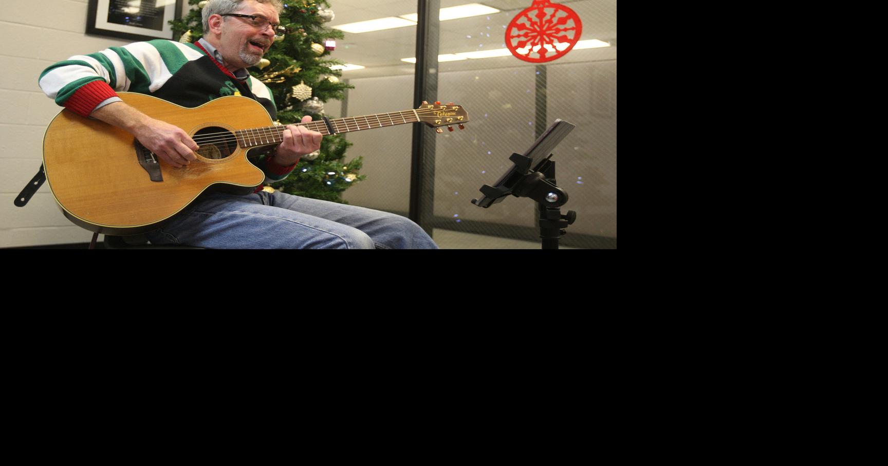 12 gifts: Greg Bickers' 'Live in the Newsroom' and gift-wrapping tips