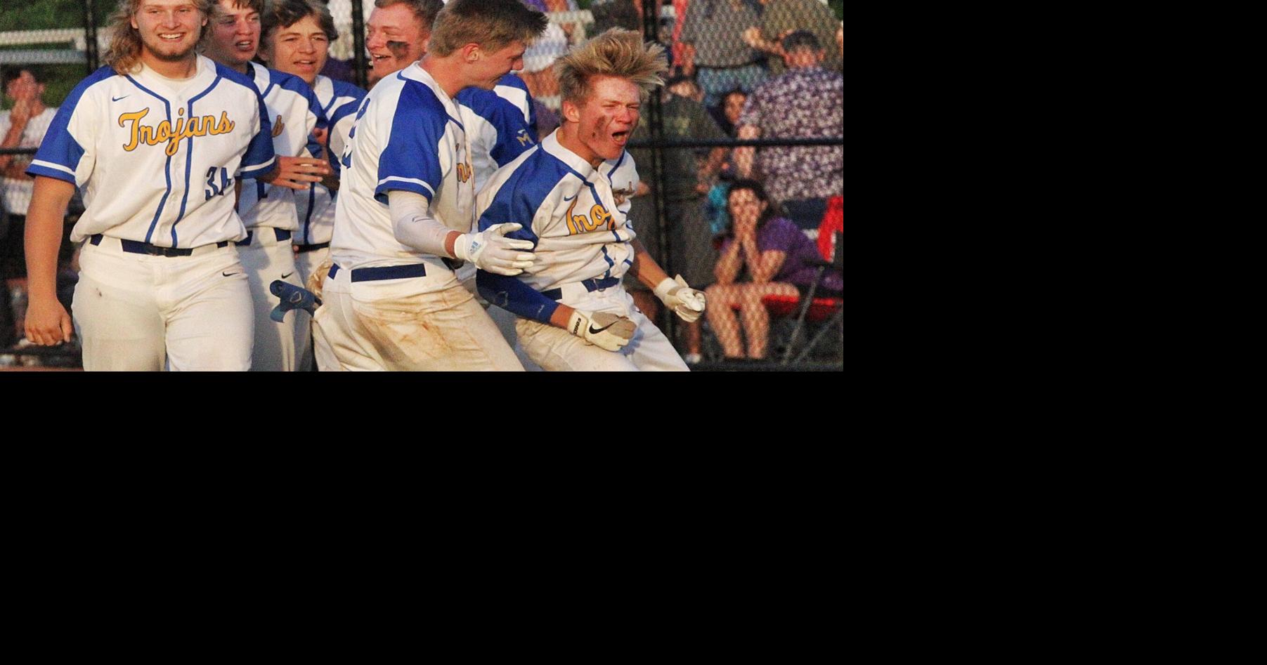Maroa-Forsyth baseball advances to 2A state tournament with walk-off ...