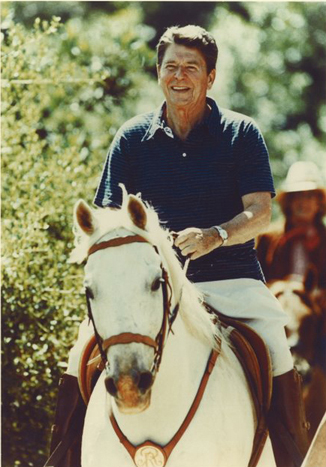 Ronald Reagan's mark remains on Illinois towns he called home