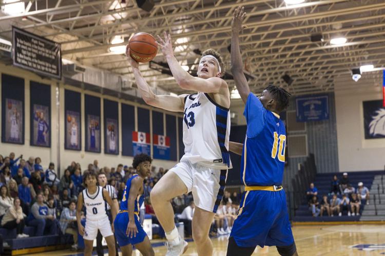 Unicorns fend off Buffaloes, 55-53 | Community Alert | herald-zeitung.com